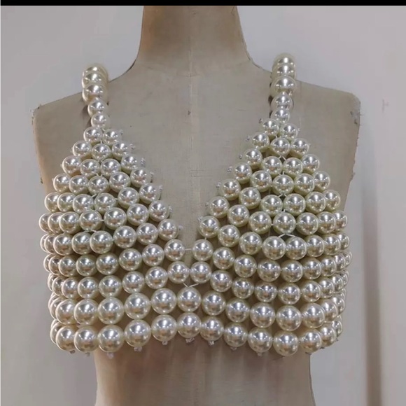 Tops | Nwt Jumbo Faux Pearl Top With Chain Back Closure Adjustable ...
